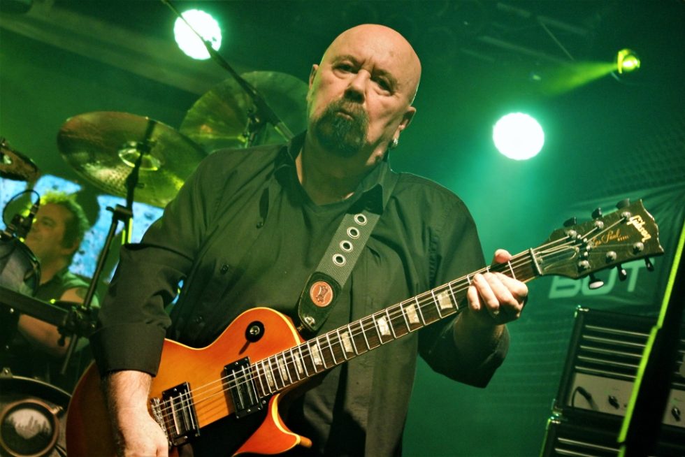 MAGNUM - Fallece TONY CLARKIN - FORCE Hard & Heavy